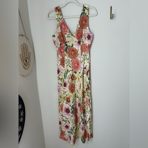 Paper Heart | Dresses | Viral Paperheart Floral Linen Blend Maxi Dress ...